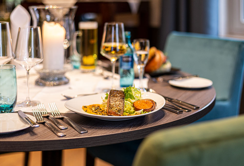 Fine Dining | Parkhotel Diani
